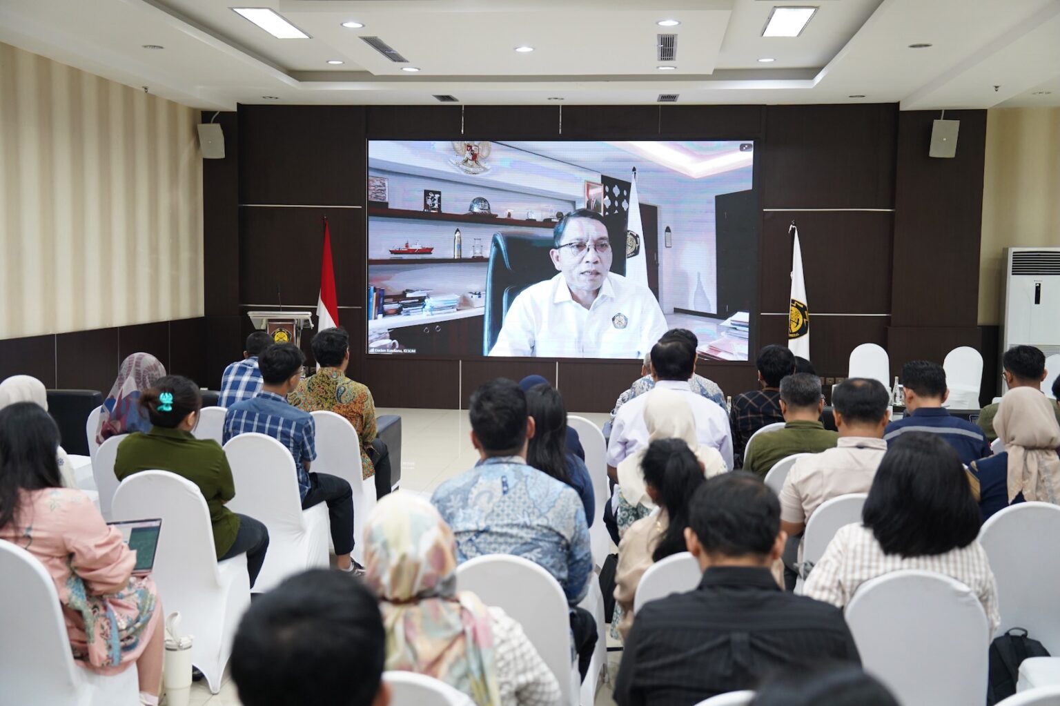 Kementerian ESDM Luncurkan HEESI 2024: Data Energi Terkini untuk ...